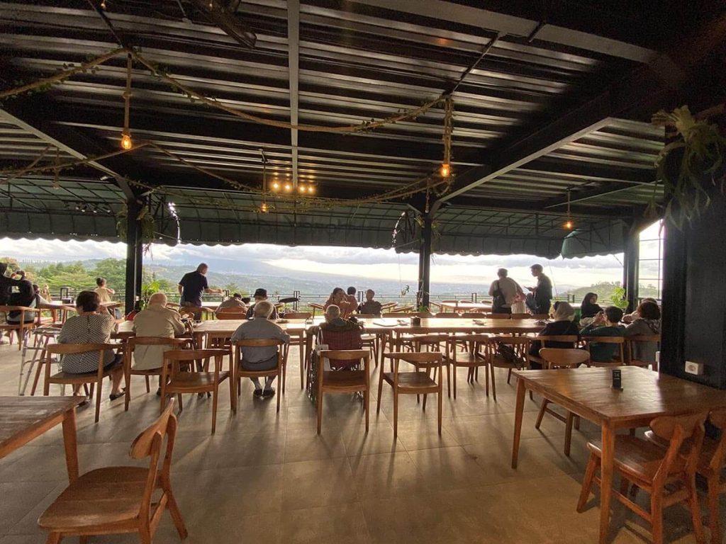 Honey Land Sentul - MEET, EDUWISATA, FAMILY RESTO SENTUL VIEW