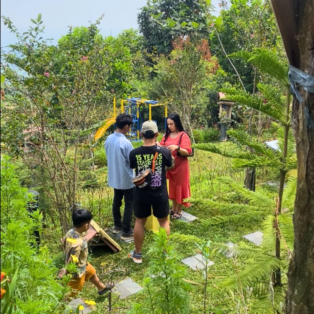 Honey Land Sentul - MEET, EDUWISATA, FAMILY RESTO SENTUL VIEW